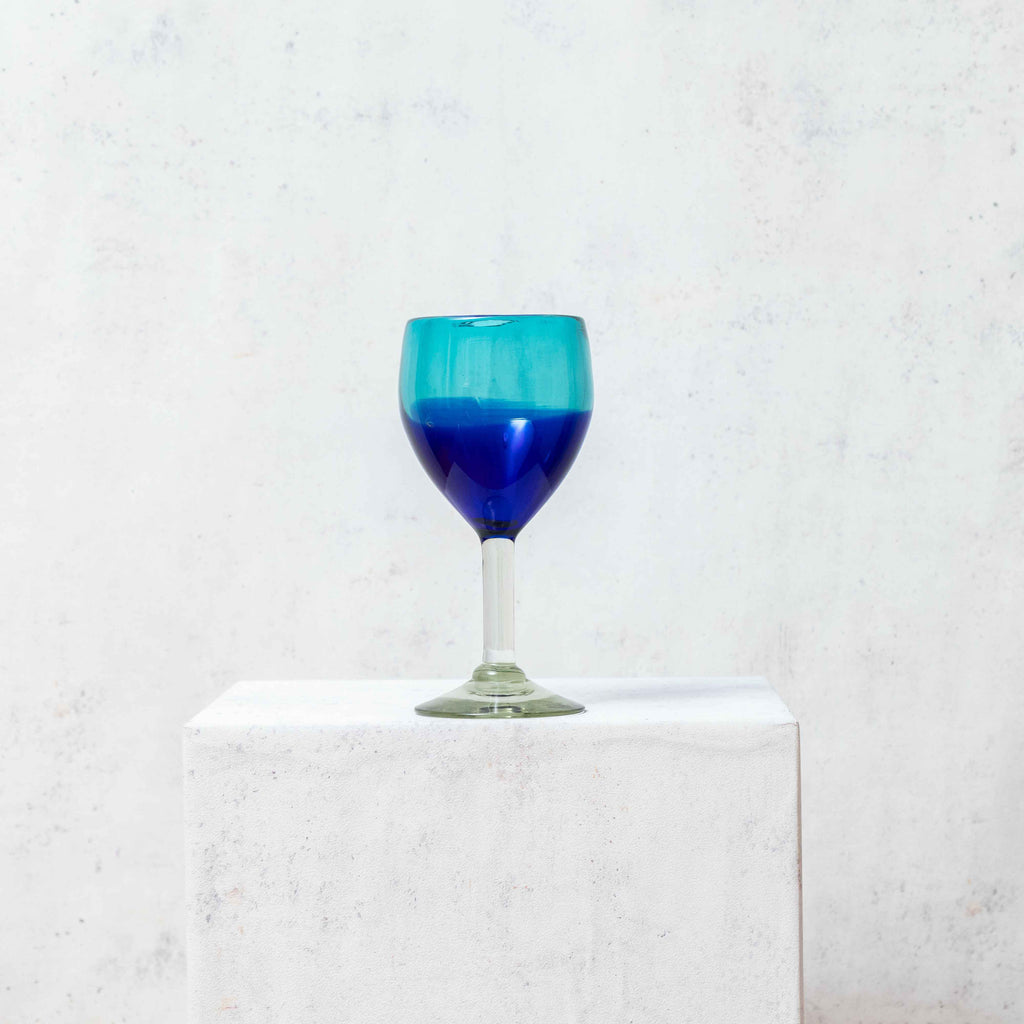 Blown glass cup, two-tone blue 18cm – HUAKAL